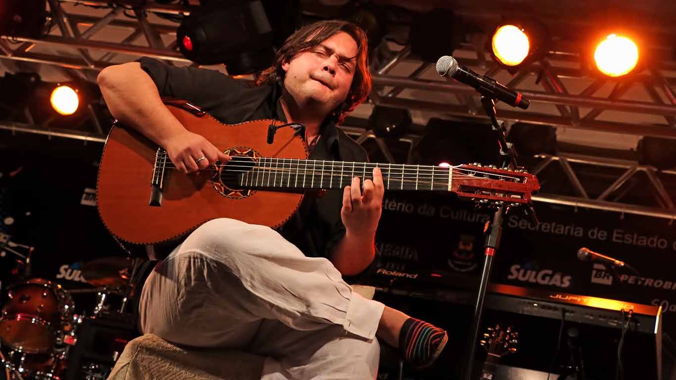 Yamandú Costa, con la música en el cuerpo ⋆ Noticiero Venezuela Sinfónica